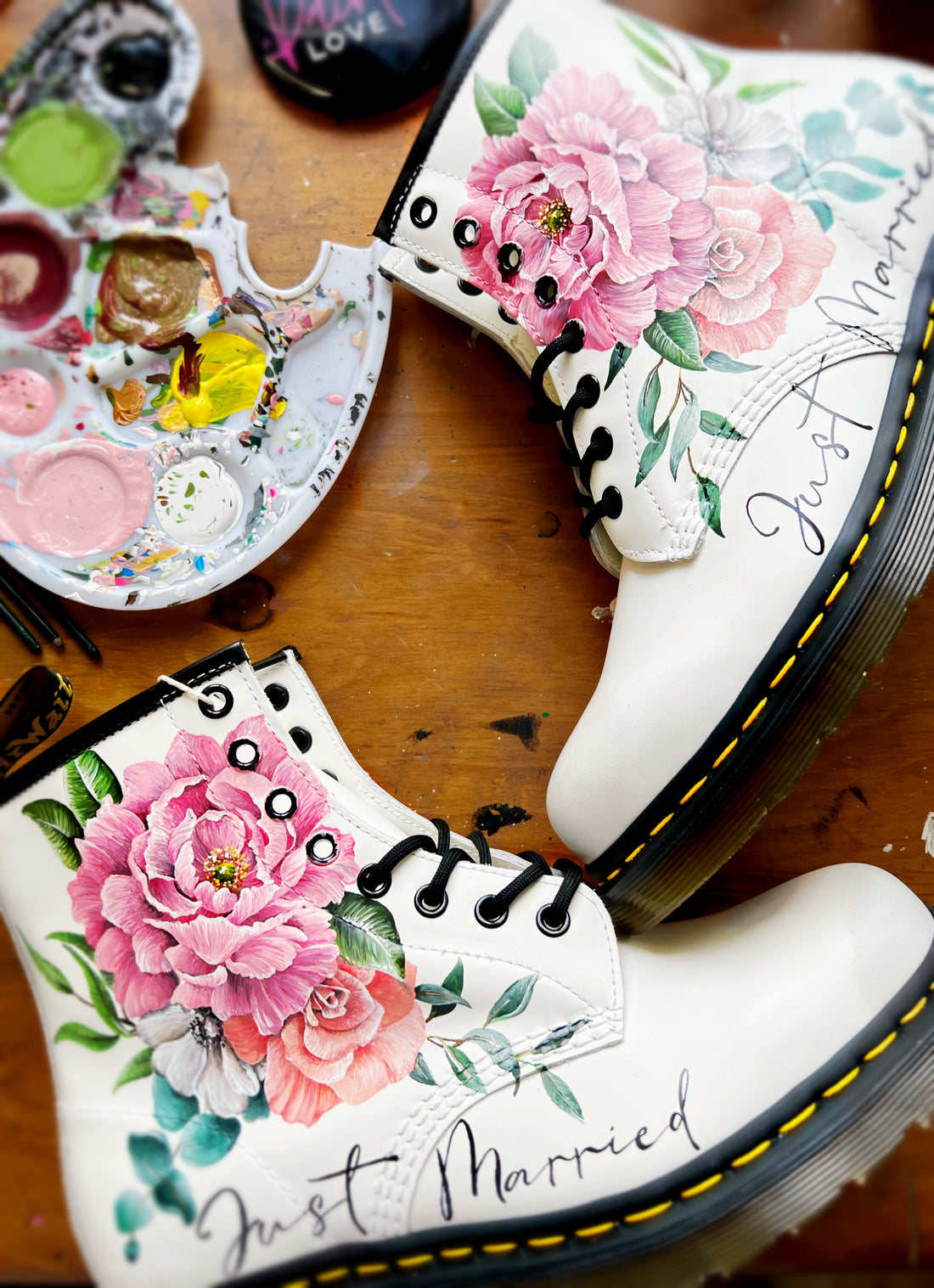 Wedding Dr Martens, Painted Doc Martens – Paintedlovecustoms